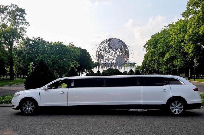 Limo trip Hotel to Dinner round trip in NEW MKT Limousine - Who Will Love This Experience?