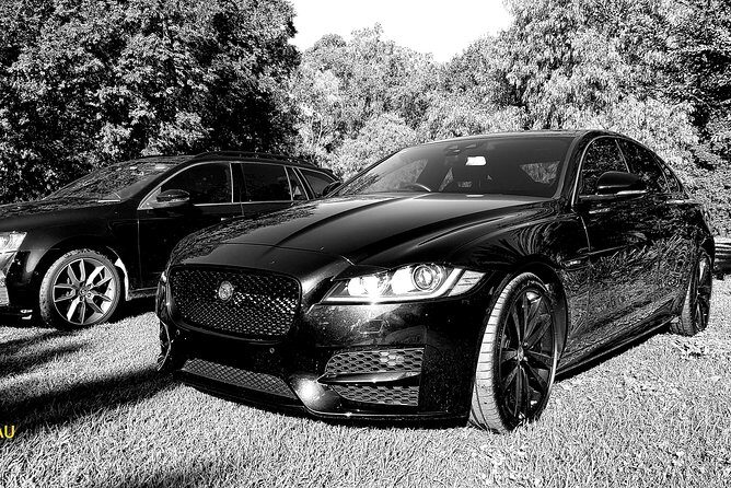 Limoroo, Airport Transfers and Luxe Door to Door Service. - The Value of a Private Luxury Transfer