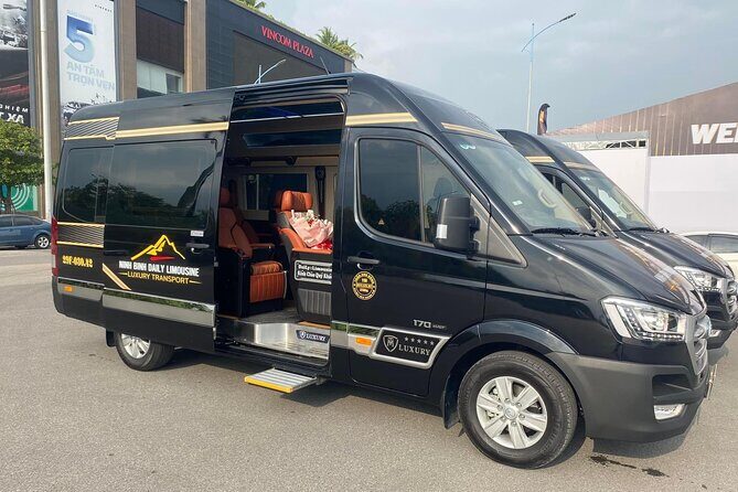 Limousine Bus Hanoi - Halong Bay (Drop off any Cruise lounge) - Key Points
