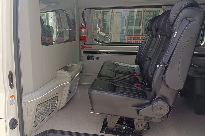 Limousine one way transfer: BKKAirport to/from ChaAm or Hua Hin - Breaking Down the Itinerary and What to Expect