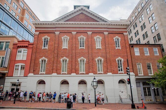 Lincoln Assassination Tour with Ford's Theatre and Petersen House - Detailed Breakdown of the Tour Experience