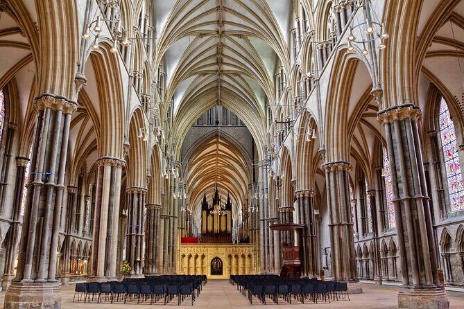 Lincoln Private Walking Tour - The Magnificent Castle and Magna Carta