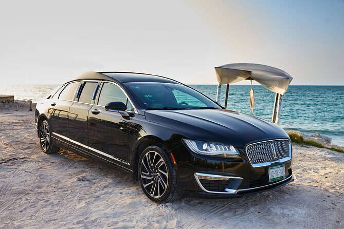 Lincoln Strecth Limousine with Wi Fi on board - Why Choose a Private Limousine Transfer?