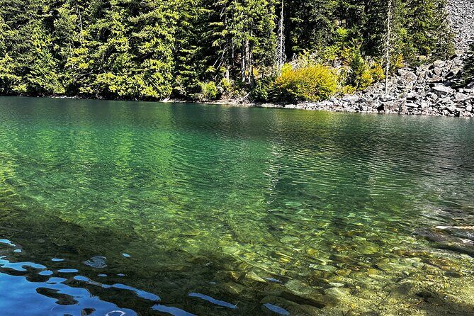 Lindeman and Chilliwack Lakes Sightseeing Tour - A Balanced Overview of the Lindeman and Chilliwack Lakes Tour