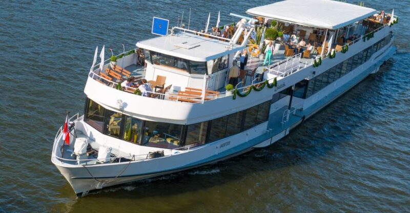 Linz: Harbor Cruise - An In-Depth Look at the Linz Harbor Cruise