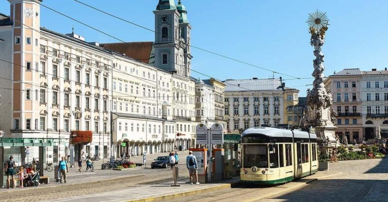 Linz: Private Day Trip to Cesky Krumlov - Exploring the Linz: Private Day Trip to Cesky Krumlov