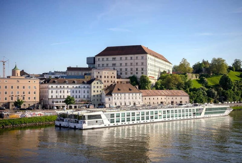 Linz private guided city tour - Why This Tour is Worth Considering