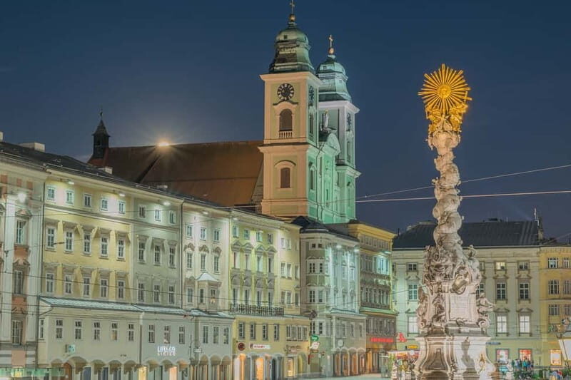 Linz: Private History Tour with a Linzer Cake Tasting - Authenticity and Traveler Feedback