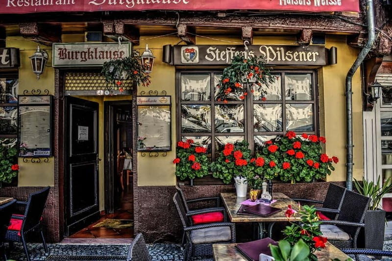 Linz: Private History Tour with a Linzer Cake Tasting - Who This Tour Is Best For