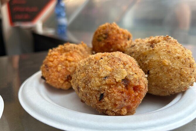 Lip smacking Rome Food Tour Experience in a Golf cart - Who Should Consider This Tour?