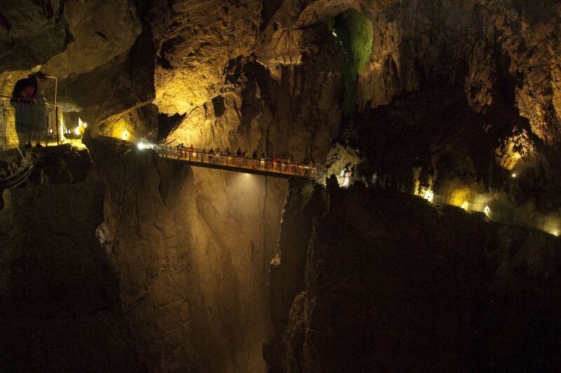 Lipica Stud Farm and kocjan Caves from Trieste - Key Points