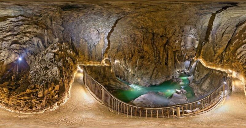 Lipica Stud Farm and kocjan Caves from Trieste - Introduction: A Day of Horses and Caves in Slovenia