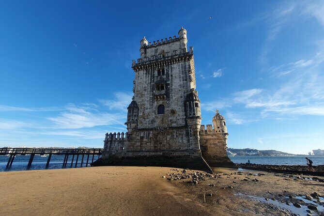 Lisboa: Old Town, New Town & Belem Private Full Day Tour - Discovering Lisbon’s Commercial and Artistic Heart