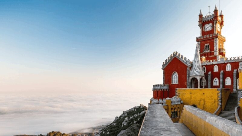 Lisboa: Sintra Tour w/ Pena Palace, Cascais & Cabo da Roca! - Real Traveler Insights