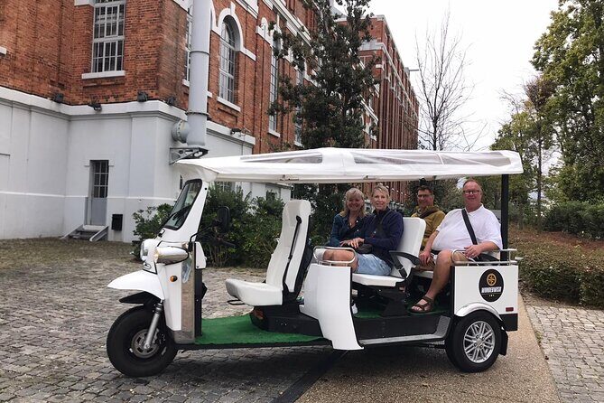 Lisbon 1h30 Tuk-Tuk Tour: The best way to visit the city - A Detailed Look at the Tour