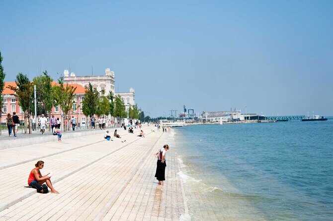 Lisbon 1h30 Tuk-Tuk Tour: The best way to visit the city - Authentic Experience or Tourist Checkbox?