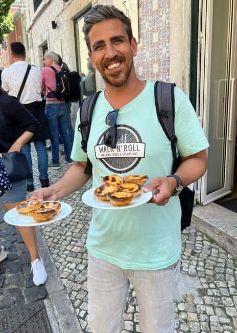 Lisbon: 2.5-hour city tour with 4 local tastings - The Itinerary in Detail: An Authentic Taste of Lisbon