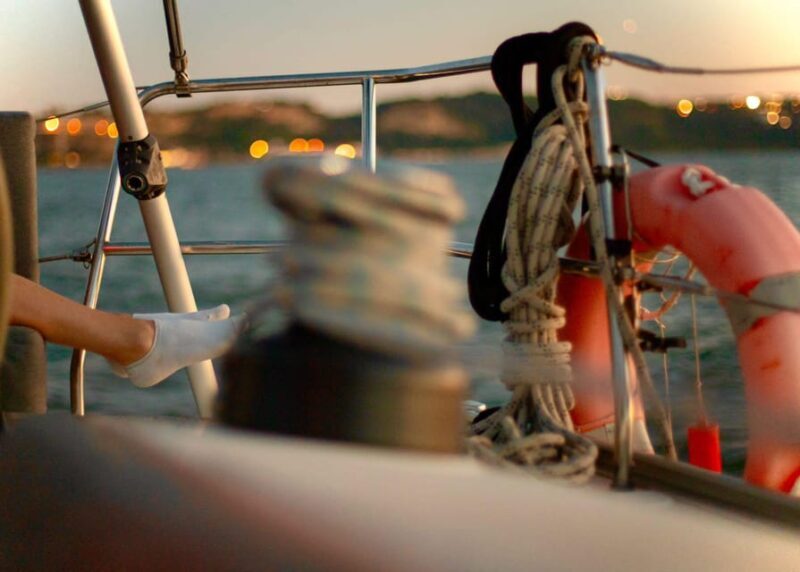 Lisbon 2 Hours Sailing Day Tour and Cruise With Drinks - Practical Tips for Your Sailing Day