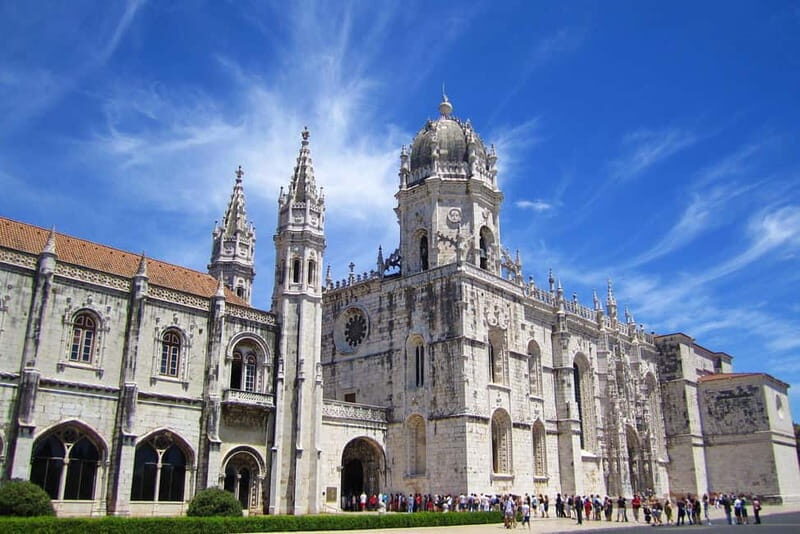 Lisbon: 3-Hour Private Sightseeing city Tour by Tuk Tuk . - Practical Tips