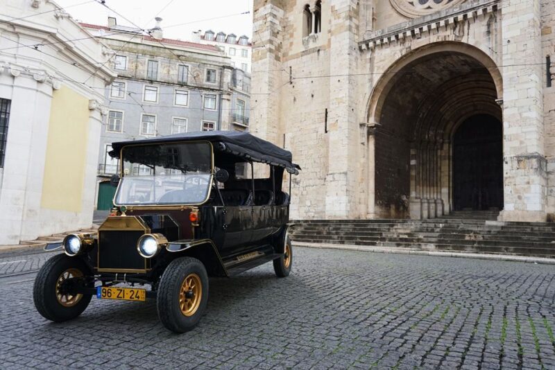 Lisbon: 3-Hour Street Art Tuk Tuk Tour - Introducing the Lisbon: 3-Hour Street Art Tuk Tuk Tour