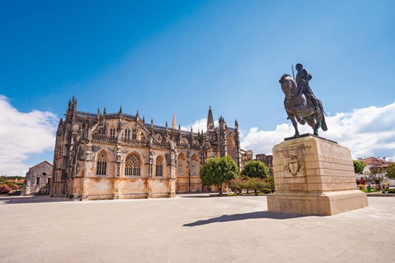 Lisbon: 4 Cities in One Day Óbidos, Nazaré, Batalha & Fátima - Who Will Enjoy This Tour?
