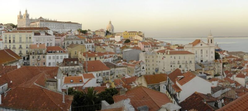 Lisbon: 7 hills Tuk Tuk pivate Tour with Local Guide - The Sum Up