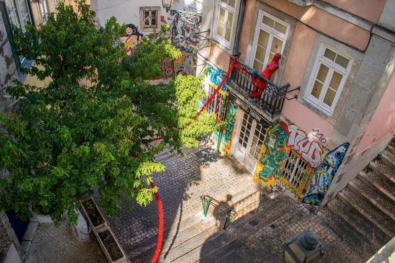 Lisbon: Alfama, Mouraria Walking Tour with Fado Night, Tapas - FAQ
