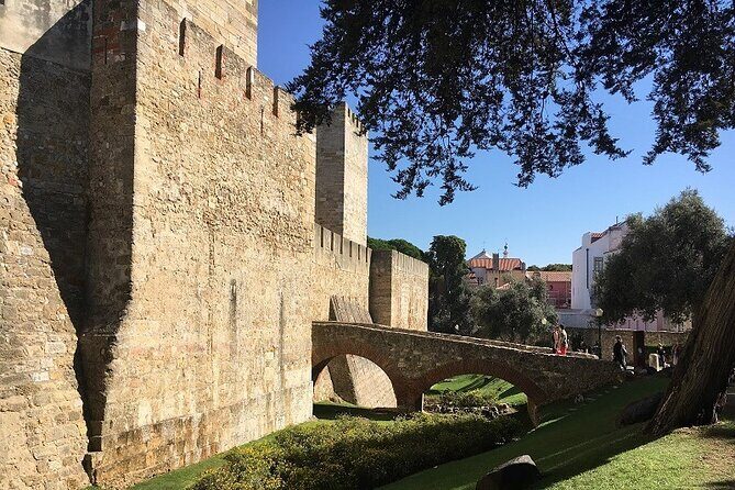 Lisbon at your own pace- Private Guided Historical Tour in Lisbon - Authentic Experiences and Honest Insights