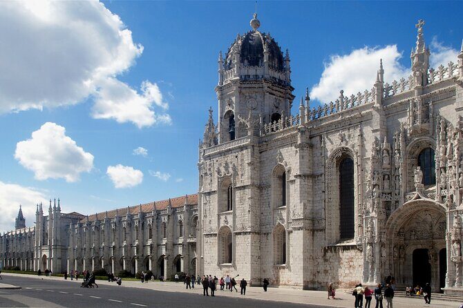 Lisbon at your own pace- Private Guided Historical Tour in Lisbon - Who Will Love This Tour?