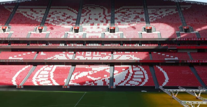Lisbon: Benfica Luz Stadium Tour with Souvenir Scarf - FAQs
