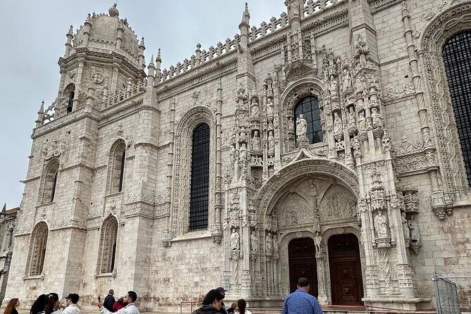 Lisbon best city highlights Private tour - Whats Included and Whats Not