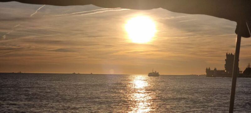 Lisbon: Boat Tour with Champagne - A Detailed Look at the Lisbon Boat Tour with Champagne
