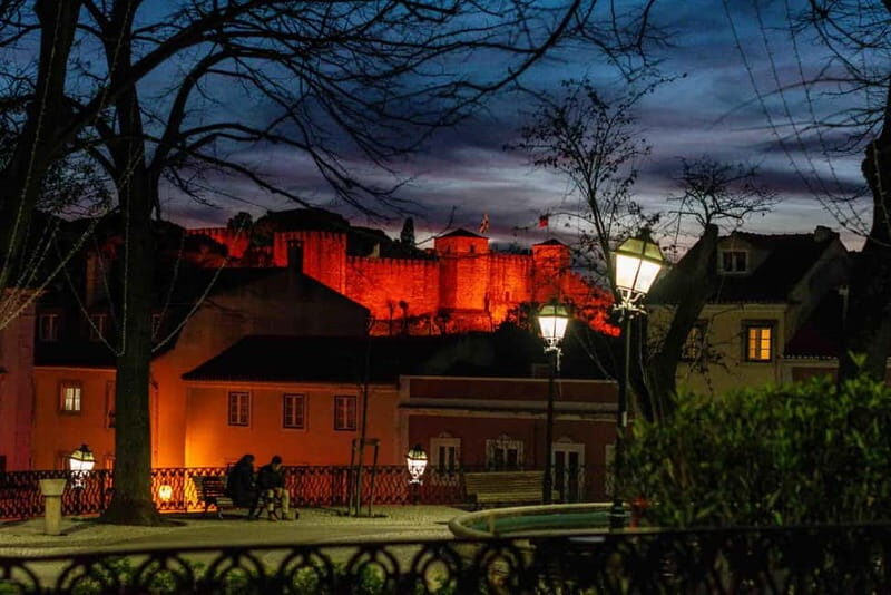 Lisbon by Night: Private Christmas Lights Photo Walk - Who Should Join This Tour?