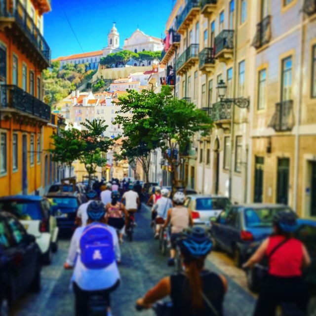 Lisbon: City Highlights and Viewpoints E-Bike Tour - Key Points