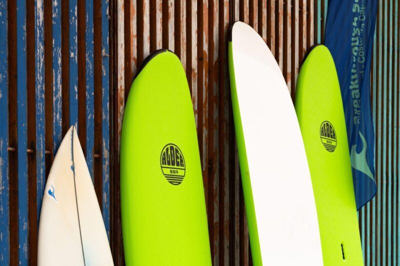 Lisbon: Come try our Surf Lesson in Costa da Caparica - Why Choose This Surf Lesson in Costa da Caparica?