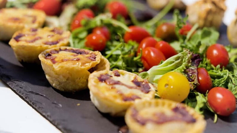 LISBON DAILY TOUR in a Vintage Jeep with FOOD&DRINK Tastings - In-Depth Tour Breakdown and Highlights
