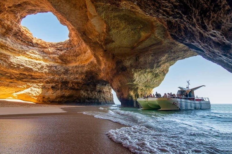 Lisbon: Day trip Algarve, Benagil cave, Carvoeiro,Portimao - Charming Towns of Carvoeiro and Portimão