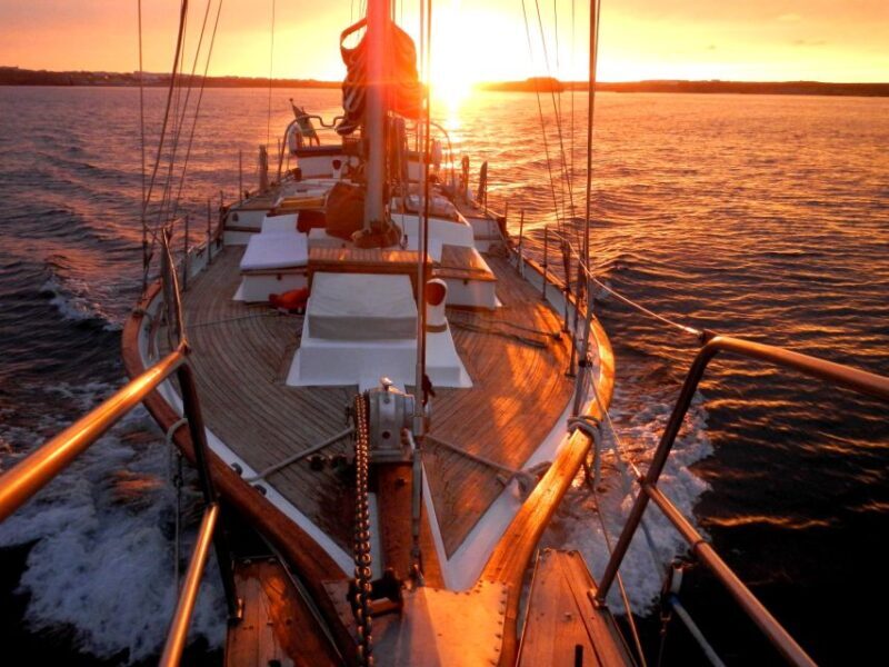 Lisbon: Daylight or Sunset on a Vintage Sailboat - FAQ
