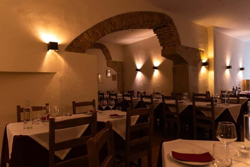 Lisbon: Dinner with Rising Stars of Fado at Canto do Poeta - The Sum Up