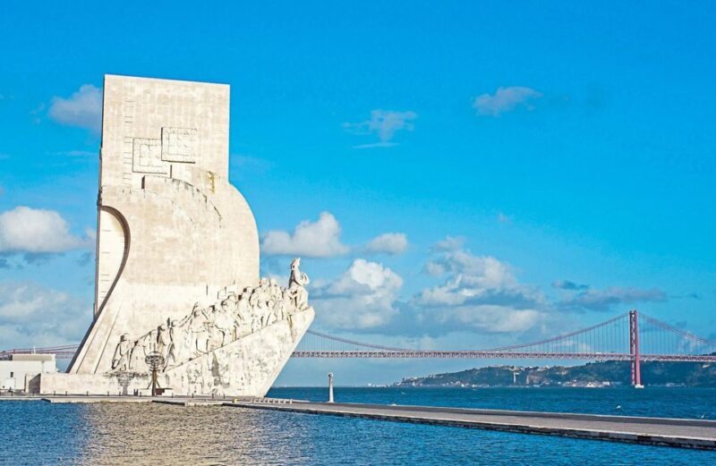 Lisbon: Discover Lisbon City wonders on a Private day tour! - Walking Through Lisbon’s Old Town: Alfama & Viewpoints