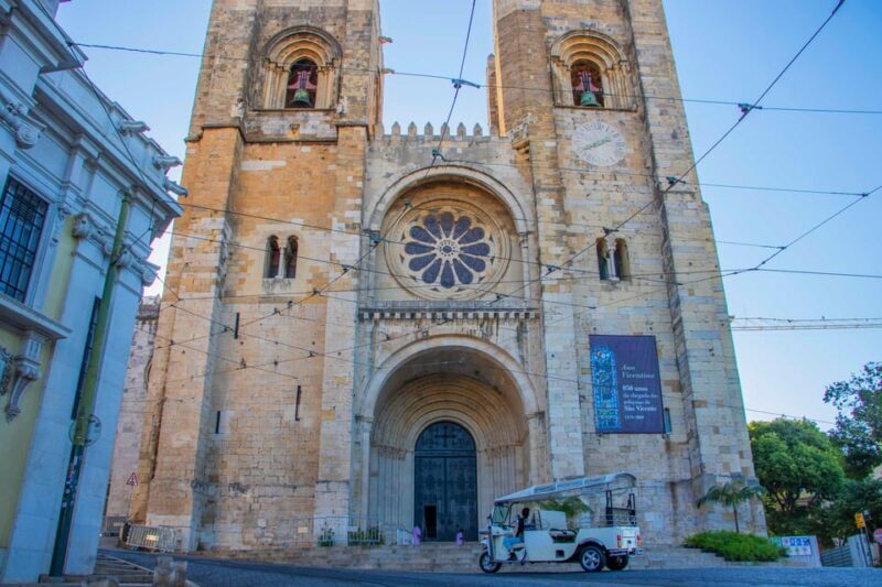 Lisbon: Early Morning TukTuk Tour - hotel/cruise ship pickup - An In-Depth Look at the Itinerary