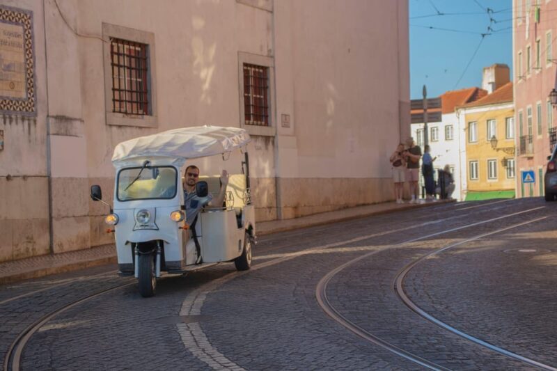 Lisbon: Early Morning TukTuk Tour - hotel/cruise ship pickup - Final Thoughts