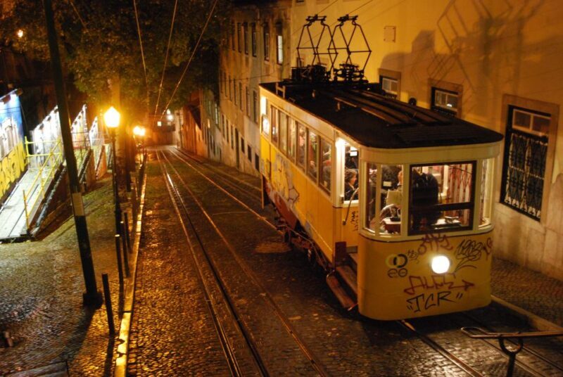 Lisbon: Evening City Tour with Dinner and Live Fado Show - Final Thoughts