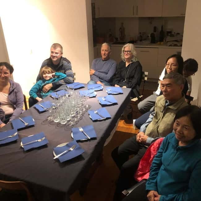 Lisbon: Fado Concert with Commentary and Snacks - Discovering Fado in a Personal Setting