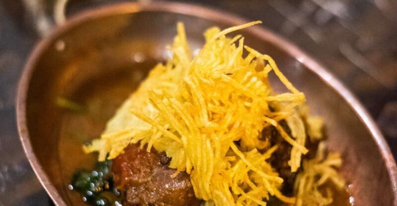 Lisbon: Fado & Food Tour with Live Show & Traditional Dinner - The Ginjinha Experience & Final Fado Show