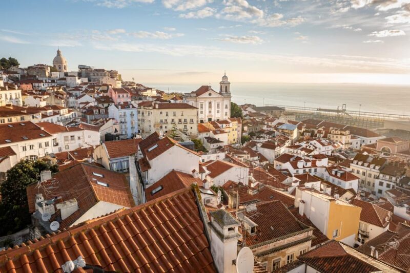 Lisbon: Flexible Walking Tour of Alfama - Key Points