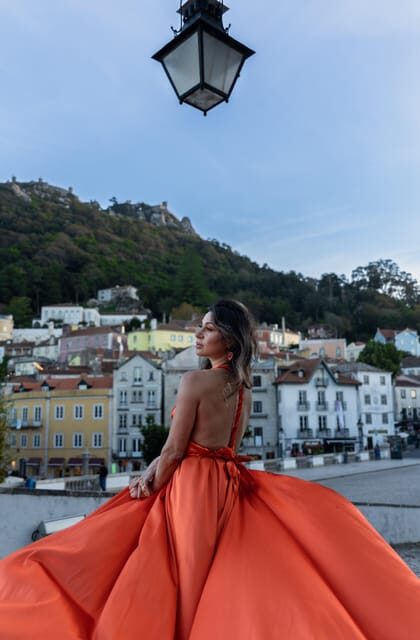 Lisbon: Flying Dress & Fashion Photoshoot at iconic places - Frequently Asked Questions