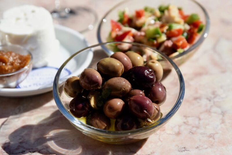 Lisbon : Food & Fado Tour - Key Points