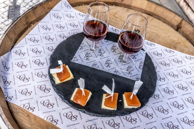 Lisbon: Food Tasting Tour by Tuk Tuk with 2 Stops - Final Thoughts