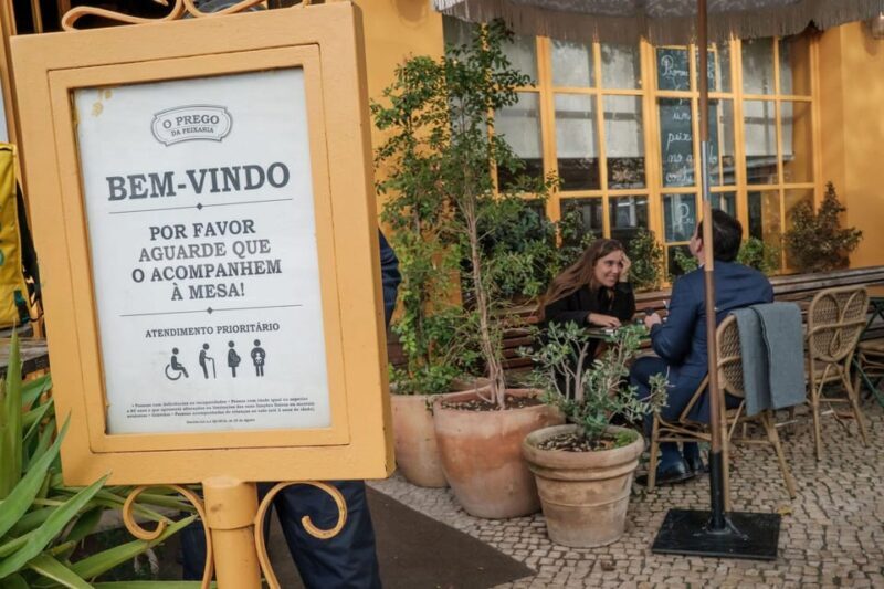 Lisbon: Food Tour in the most Authentic Quarter